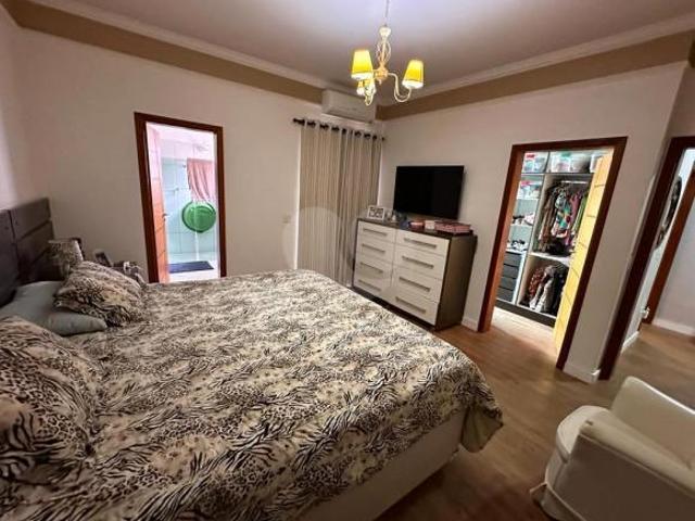 Casa com 4 quartos à venda em Vila Inglesa SP