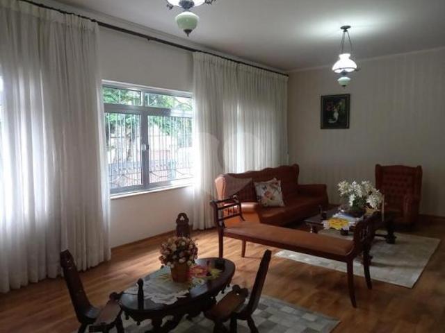 Casa com 4 quartos à venda em Vila irmãos arnoni SP