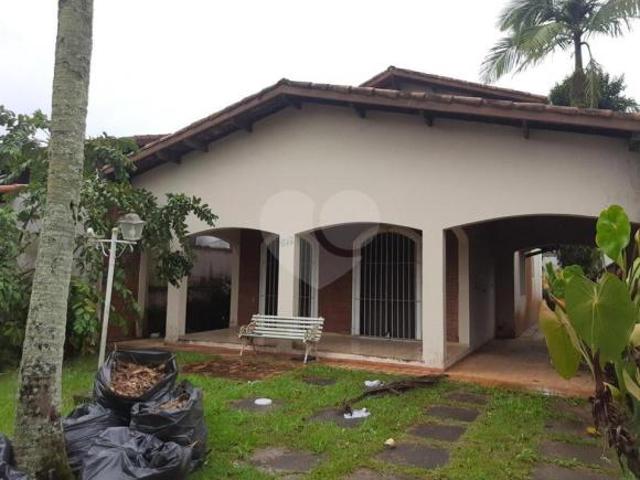 Casa com 4 quartos à venda em Vista linda SP