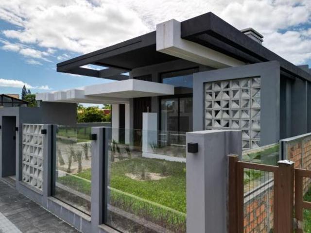Casa com 4 quartos à venda em Xangri Lá, no bairro Atlantida