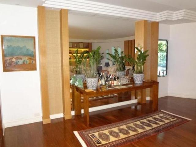 Casa com 4 quartos à venda em Aclimação SP