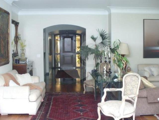 Casa com 4 quartos à venda em Alto de pinheiros SP