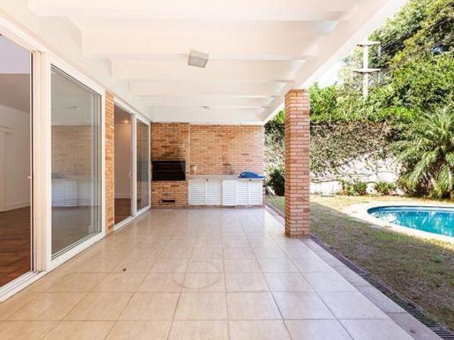 Casa com 4 quartos à venda em Alto de pinheiros SP