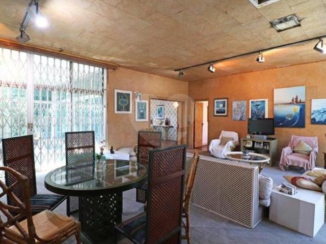 Casa com 4 quartos à venda em Alto de pinheiros SP