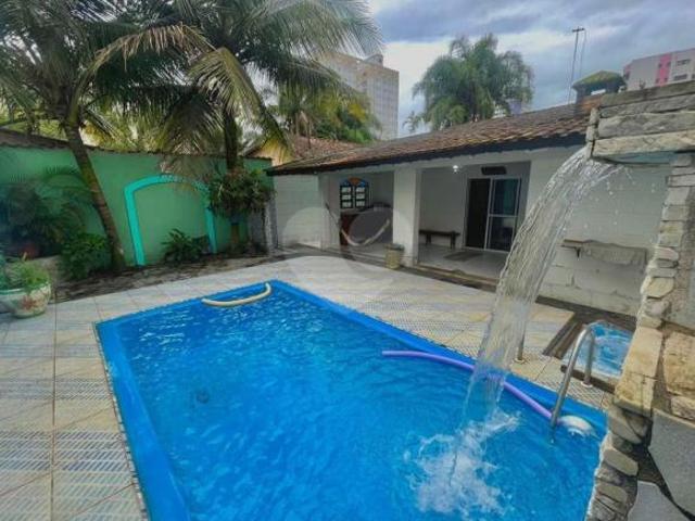 Casa com 4 quartos à venda em Aviação SP