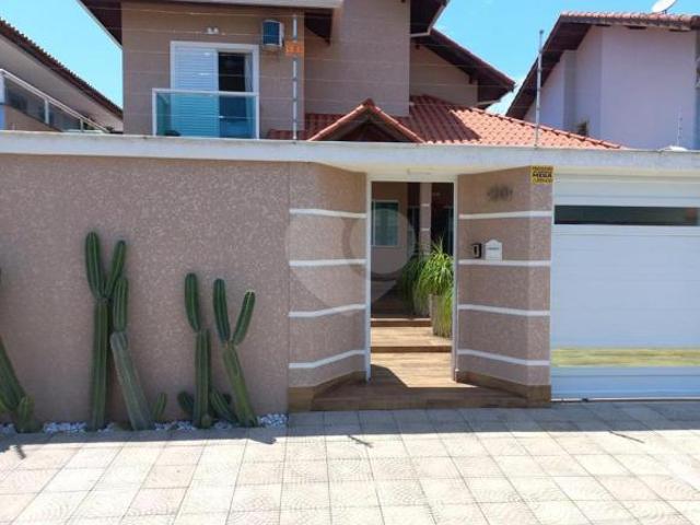 Casa com 4 quartos à venda em Balneário três marias SP