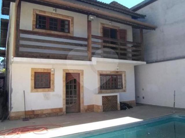 Casa com 4 quartos à venda em Barreiro SP