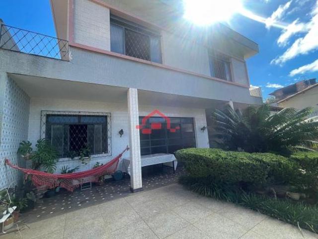 Casa com 4 quartos à venda em Belo Horizonte, no bairro Caiçaras