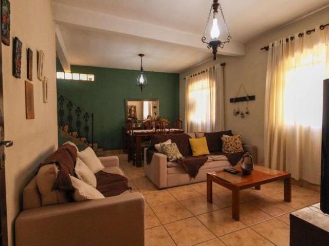 Casa com 4 quartos à venda em Belo Horizonte, no bairro Carlos Prates