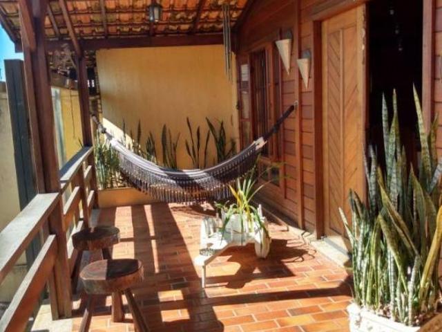 Casa com 4 quartos à venda em Belo Horizonte, no bairro Álvaro Camargos