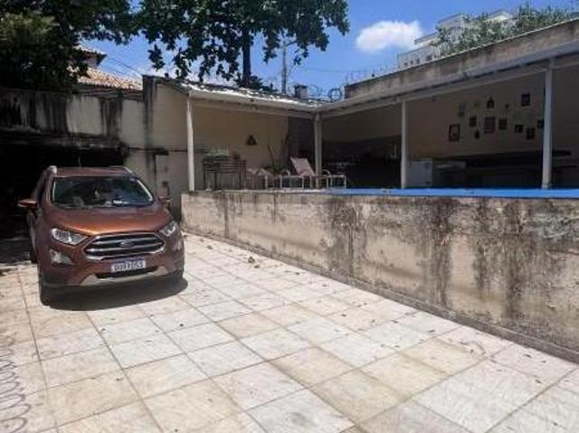Casa com 4 quartos à venda em Belo Horizonte, no bairro Álvaro Camargos