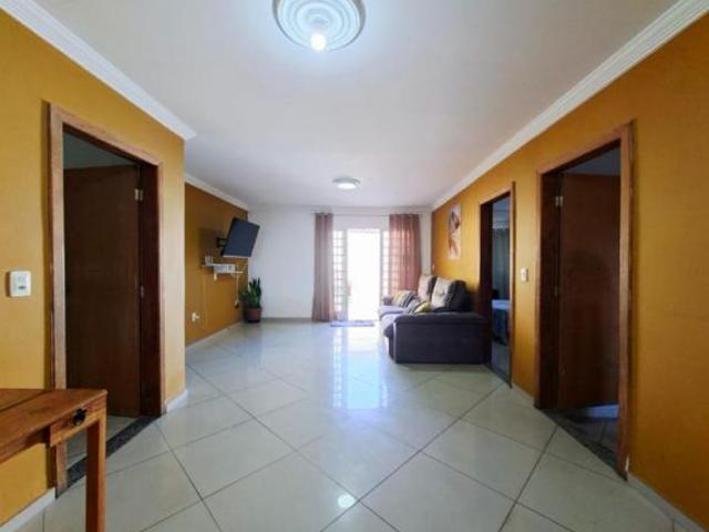Casa com 4 quartos à venda em Belo Horizonte, no bairro Araguaia