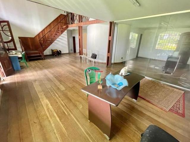 Casa com 4 quartos à venda em Belo Horizonte, no bairro Bandeirantes