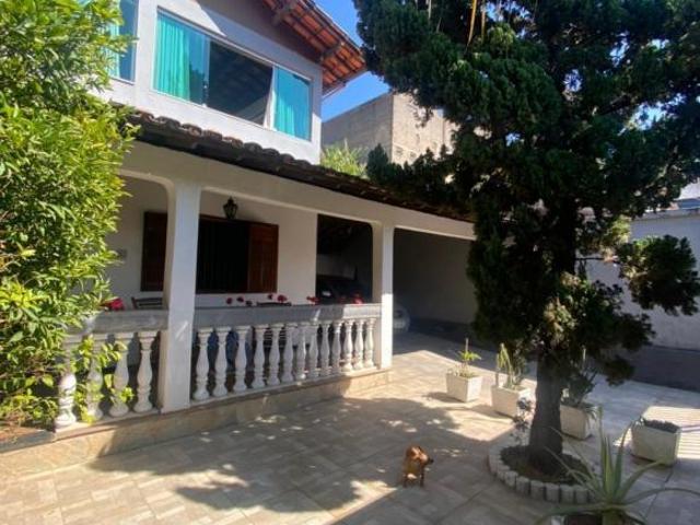 Casa com 4 quartos à venda em Belo Horizonte, no bairro Inconfidência