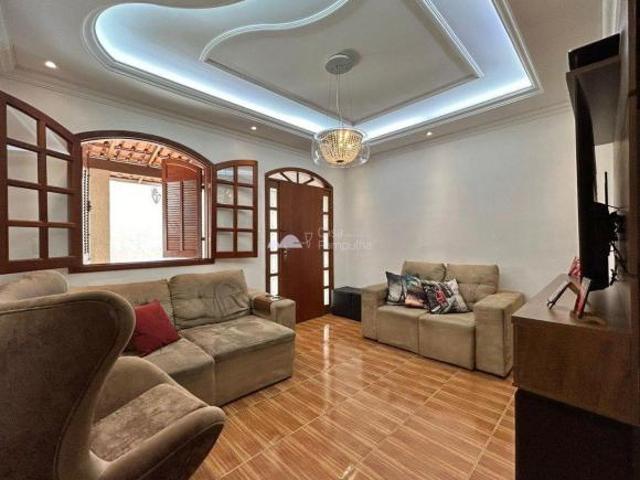 Casa com 4 quartos à venda em Belo Horizonte, no bairro Itapoã