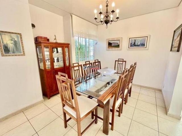 Casa com 4 quartos à venda em Belo Horizonte, no bairro Itapoã