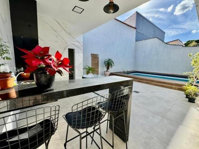 Casa com 4 quartos à venda em Belo Horizonte, no bairro Itapoã