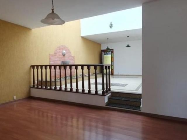 Casa com 4 quartos à venda em Belo Horizonte, no bairro Jardim América