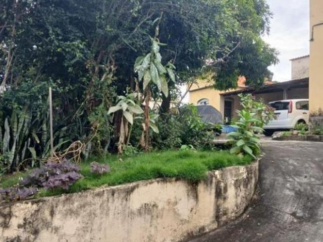 Casa com 4 quartos à venda em Belo Horizonte, no bairro Jardim Guanabara