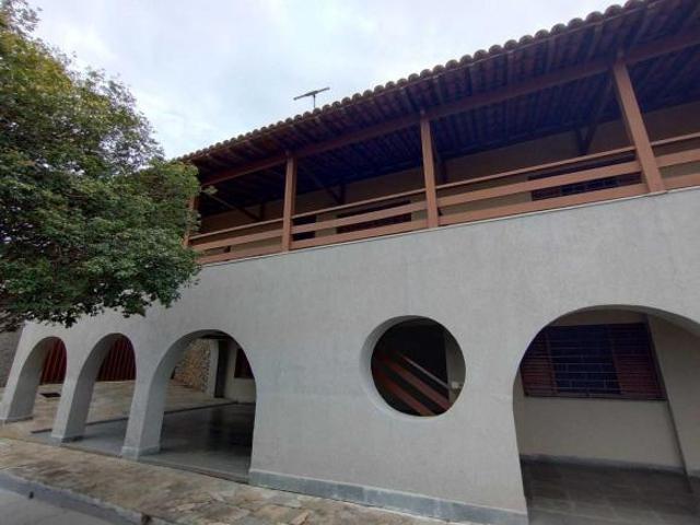 Casa com 4 quartos à venda em Belo Horizonte, no bairro Jardim Leblon