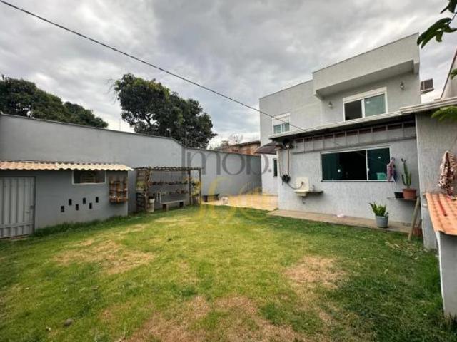 Casa com 4 quartos à venda em Belo Horizonte, no bairro Olaria Barreiro