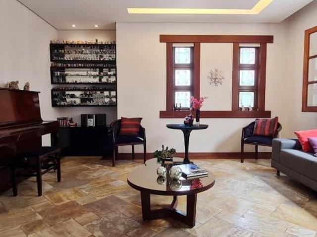 Casa com 4 quartos à venda em Belo Horizonte, no bairro Ouro Preto