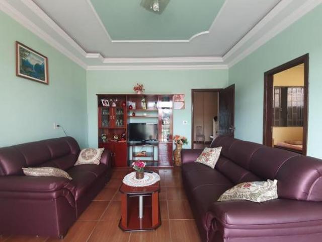 Casa com 4 quartos à venda em Belo Horizonte, no bairro Lindéia