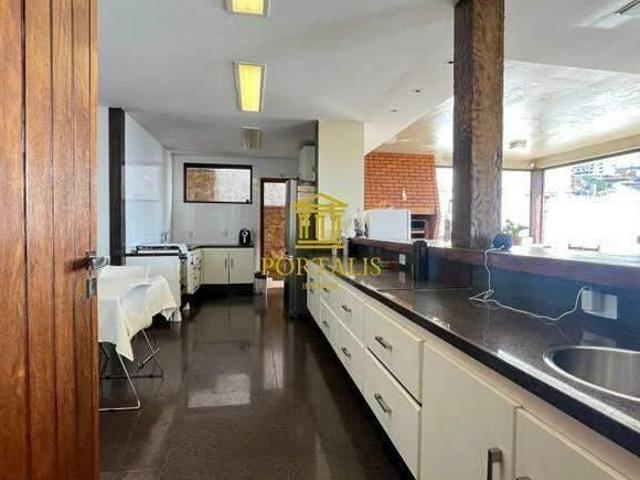 Casa com 4 quartos à venda em Belo Horizonte, no bairro Mangabeiras