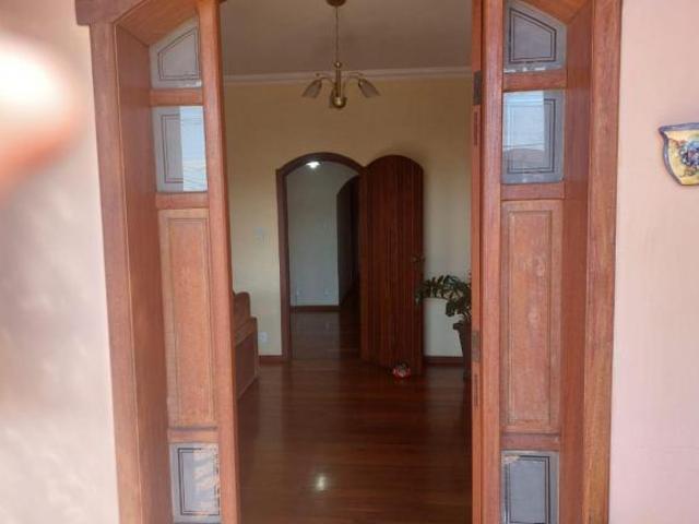 Casa com 4 quartos à venda em Belo Horizonte, no bairro Nova Floresta