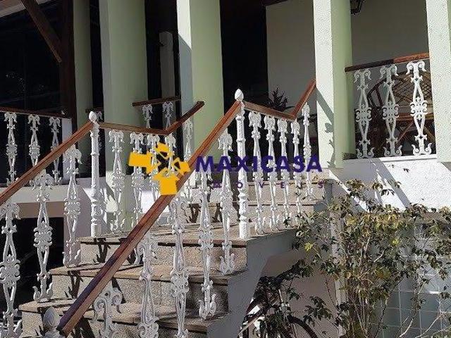 Casa com 4 quartos à venda em Belo Horizonte, no bairro São José