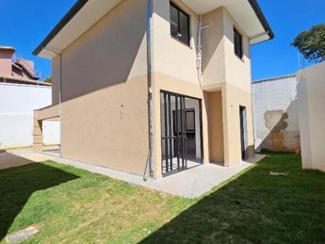 Casa com 4 quartos à venda em Belo Horizonte, no bairro São Luiz