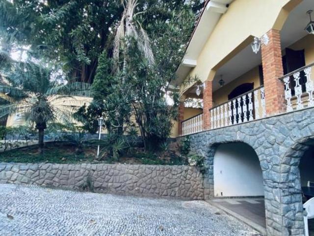 Casa com 4 quartos à venda em Belo Horizonte, no bairro São Luiz