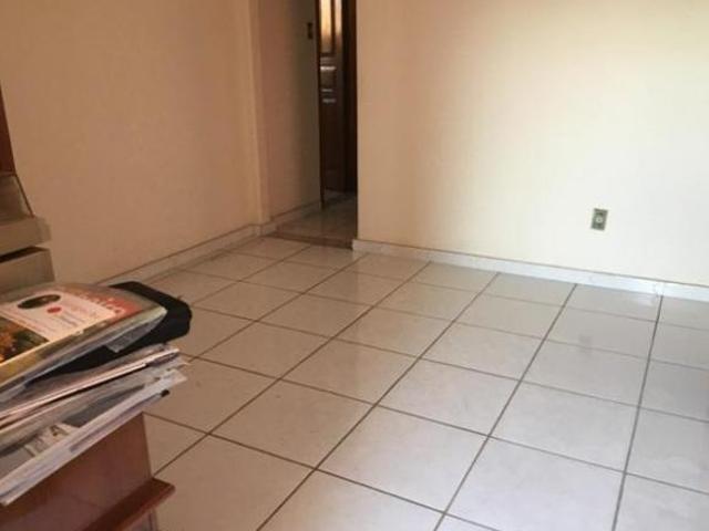 Casa com 4 quartos à venda em Belo Horizonte, no bairro Sagrada Família