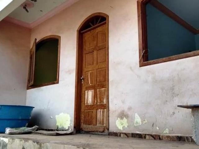 Casa com 4 quartos à venda em Belo Horizonte, no bairro Sagrada Familia