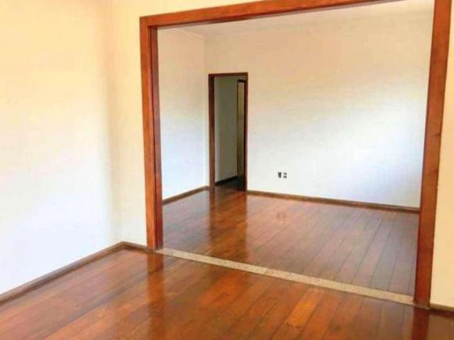 Casa com 4 quartos à venda em Belo Horizonte, no bairro Santa Efigênia