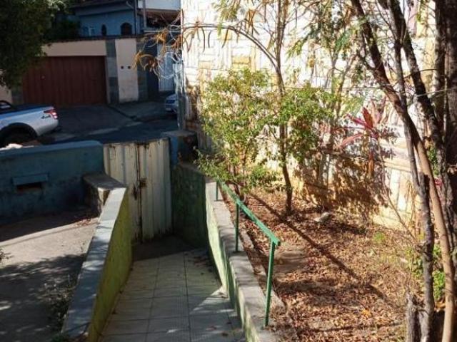 Casa com 4 quartos à venda em Belo Horizonte, no bairro Santa Inês
