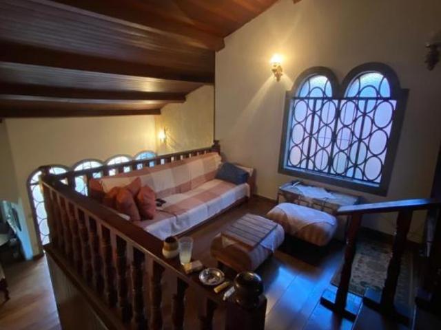 Casa com 4 quartos à venda em Belo Horizonte, no bairro Santa Lúcia