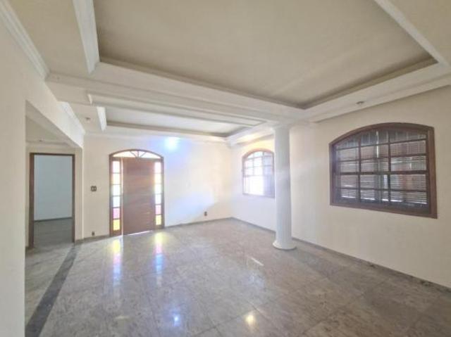 Casa com 4 quartos à venda em Belo Horizonte, no bairro Santa Tereza