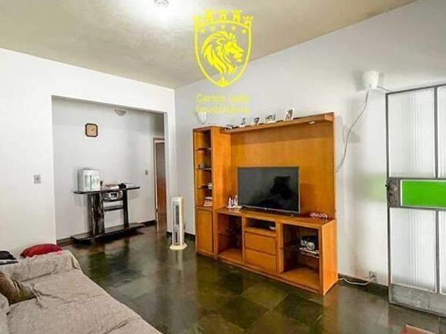 Casa com 4 quartos à venda em Belo Horizonte, no bairro Santa Terezinha