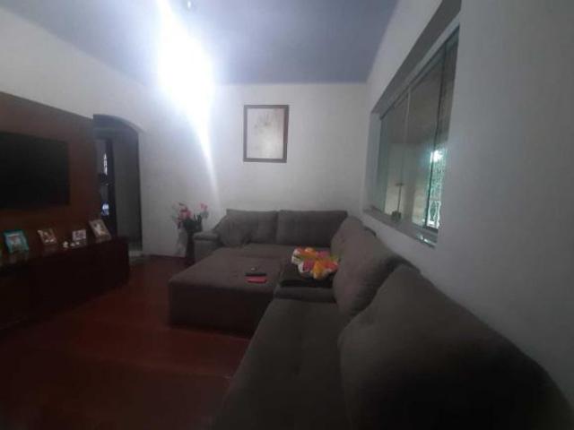 Casa com 4 quartos à venda em Belo Horizonte, no bairro Serra Verde