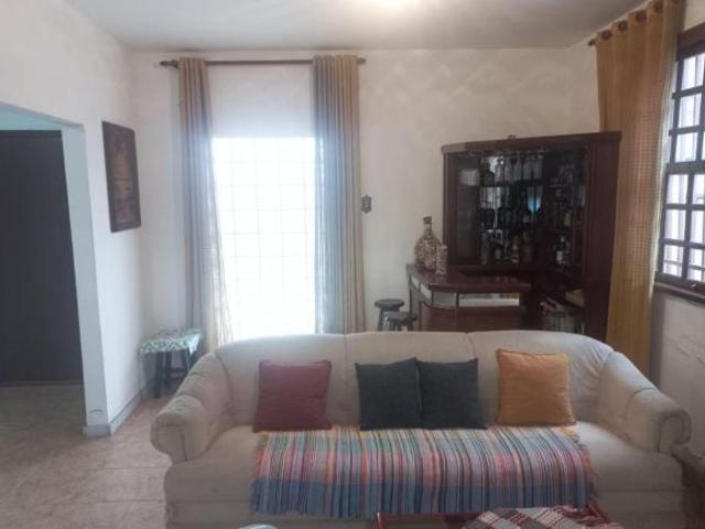Casa com 4 quartos à venda em Belo Horizonte, no bairro Planalto