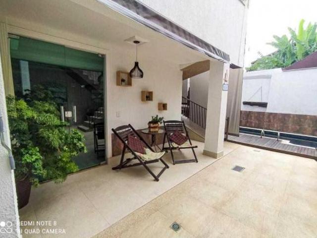 Casa com 4 quartos à venda em Belo Horizonte, no bairro Planalto