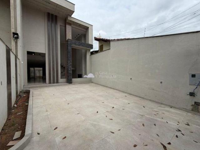Casa com 4 quartos à venda em Belo Horizonte, no bairro Planalto