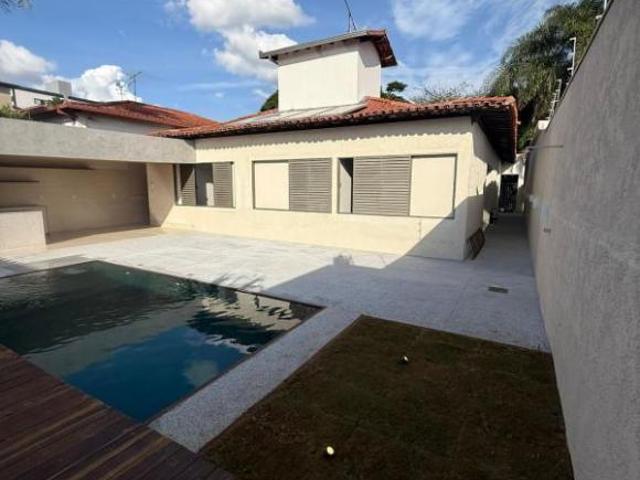 Casa com 4 quartos à venda em Betim, no bairro Guarujá