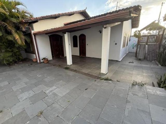 Casa com 4 quartos à venda em Betim, no bairro Filadélfia