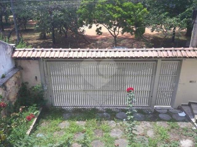 Casa com 4 quartos à venda em Bosque Da Saúde SP
