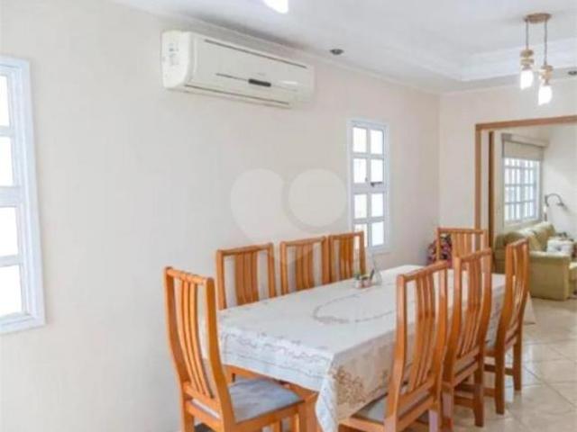 Casa com 4 quartos à venda em Bosque Da Saúde SP