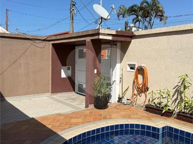 Casa com 4 quartos à venda em Canto do forte SP