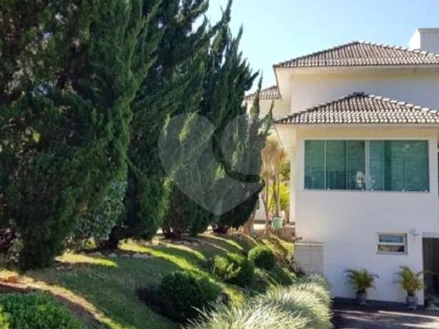 Casa com 4 quartos à venda em Centro SP