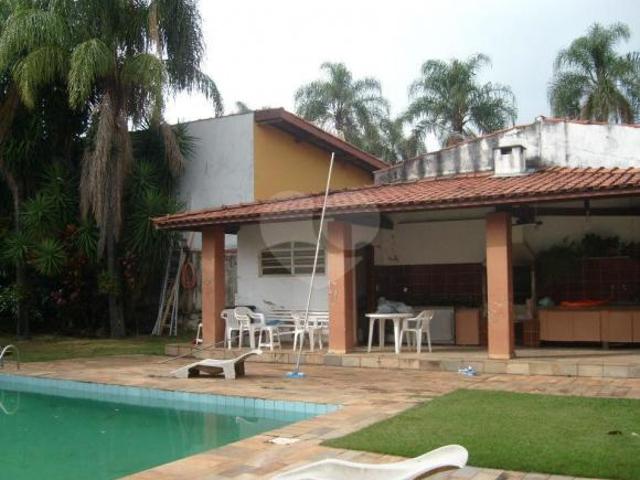 Casa com 4 quartos à venda em Centro SP